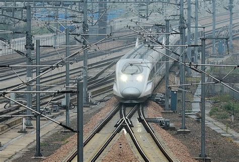 全国铁路实行新运行图2021全新运行图大山谷图库