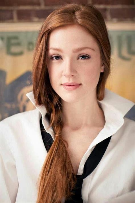Television Commercial Actress Beautiful Redhead Beautiful Red Hair Redheads