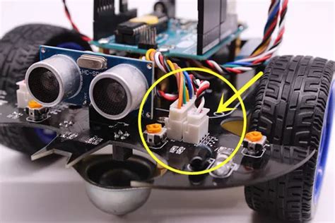 如何制作一台arduino智能小车 如何制作一台arduino智能小车
