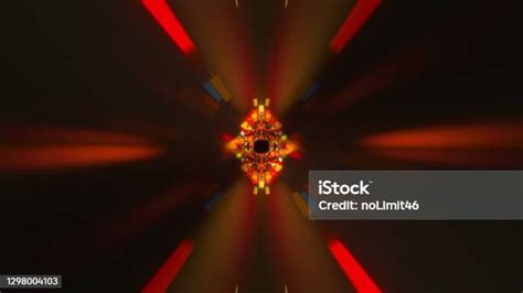 빛나는 큐브와 광선 컴퓨터가 생성 터널 추상적 배경을 렌더링하는 3d 복도 내부 비행 3차원 형태에 대한 스톡 사진 및 기타 이미지 3차원 형태 개발 급류 강