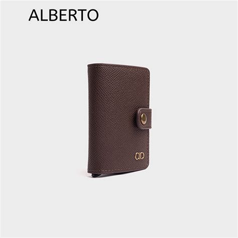 Man Alberto
