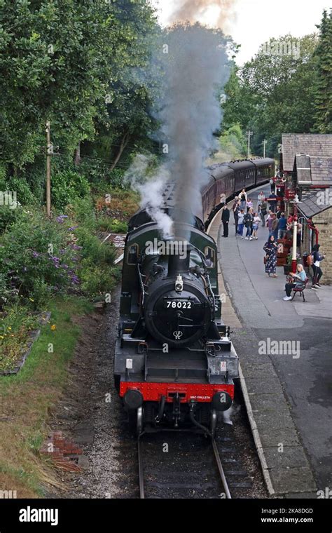 Br Standard Class 2mt 78022 At Haworth Station On Keighley And Worth