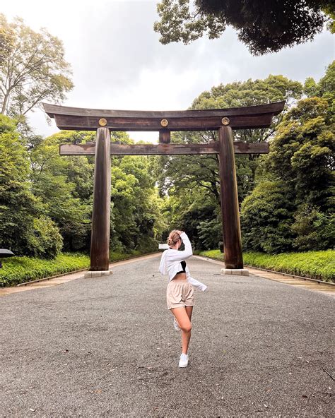 Jacky Karwáthová Jackykarwathova • Instagram Photos And Videos
