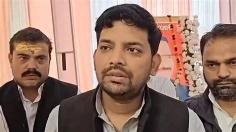 क्या मुख्यार अंसारी के बेटे उमर की दावते वलीमा में सुधाकर सिंह को जहर दिया गया बेटे सुजीत सिंह