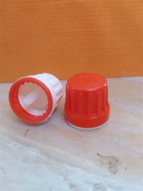 Round Glass Bottles Caps At Rs 08 In Kolkata Id 7246340 New
