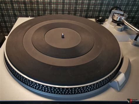 Technics SL 220 Turntable Photo 3045992 UK Audio Mart