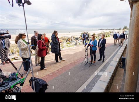 Senators Sarah Hanson Young And Barbara Pocock During The Public
