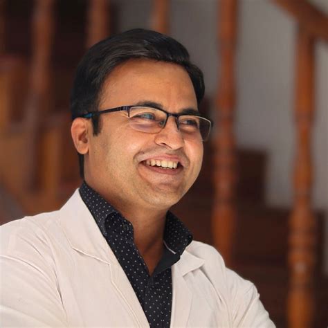 Dr Naveen Kumar P Books Biography Latest Update