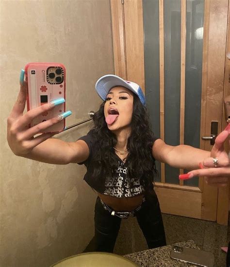 Pin by amina on leona beona | Gangsta