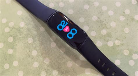 Fitbit Luxe Review Techgadgetscanada Com