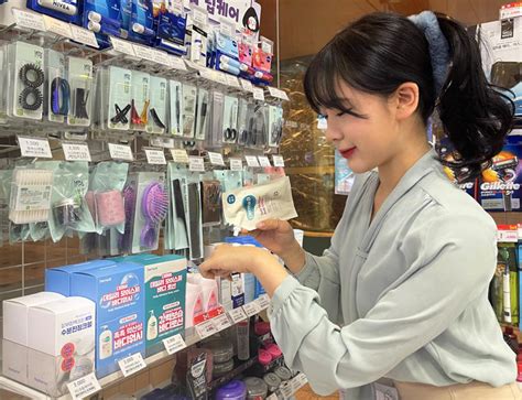 더마비·리얼베리어 편의점서 만난다…gs25 “소용량 뷰티 확대”