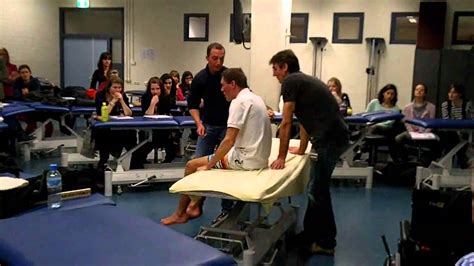 Hyperreflexia Of The Kneereflex Youtube