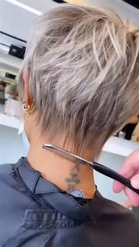 Pixie Cut ☀️ Acconciature Per Capelli Corti Come Acconciare I