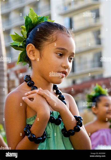 Beautiful Girl Doing Some Amazing Hula Telegraph