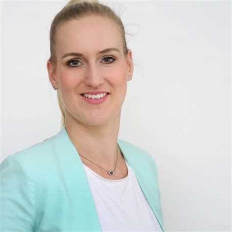 Anna Reuschel Augenärztin Bag Dr Yafai Dr Yandiev Xing