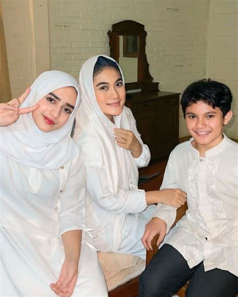 Ayu Inten Ayu Inten Instagram Photos And Videos