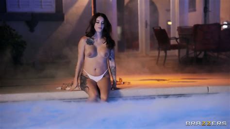 Halloween Anal Party Went Well With Huge Dicked Hosts And The Only Guest Maddy May Eporner