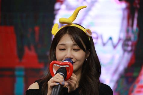 계란믕 On Twitter 230423 메이크스타 셀프 팬싸 후기5 저 강아지 머리띠 쓰고 활짝 웃으니 너무나도 강쥐 인걸 해리포터 옷 입더니 끝날때까지 해리포터