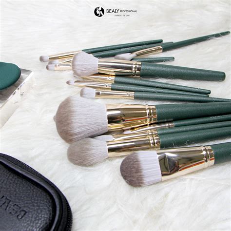 Combo BỘ CỌ Trang ĐiỂm CÁ NhÂn SÔi ĐỘng Bealy Professional