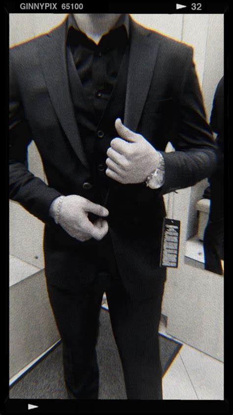 Мужской костюм