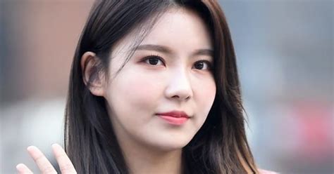 포토 구구단 나영 날이 갈수록 예뻐지네~