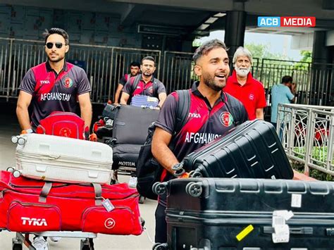 Ariana News On Twitter د افغانستان کرکت ملي لوبډله د تست لوبې لپاره بنګله دېش ته رسېدلې