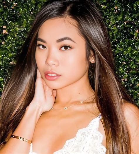 Vina Sky Actress Wiki Age Biography Boyfriend Net Worth More