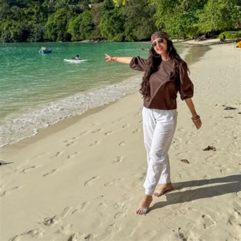 يوميات مشاهير دوبي👑 Youtube