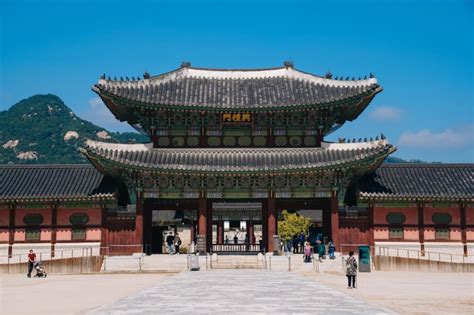 서울 도보 여행 경복궁｜경복궁산책 전문해설투어 [영어가이드] Kkday