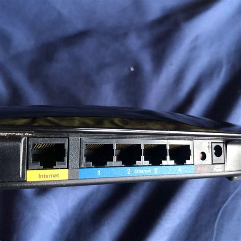 Wireless Router Internet Cisco Linksys Elektronik Bagian Komputer And Aksesoris Di Carousell