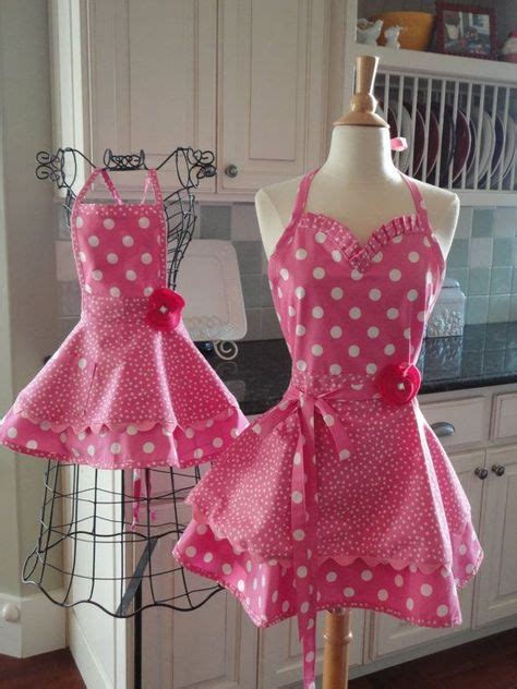 Reversible Mommy And Me Retro Apron Set By Grammamayhandicrafts