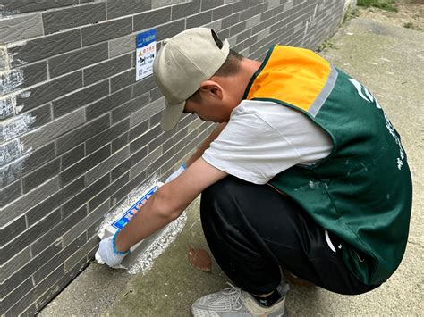 常态工作不放松 织密公共卫生防护网社区居民滨湖