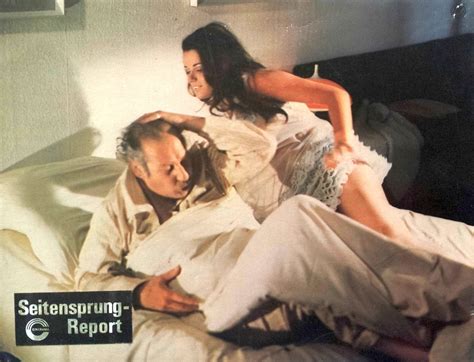 Naked Nadine De Rangot In Ehemänner Report
