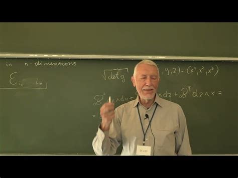Free Video Tensors Versus Tensor Densities And Stokes Theorem