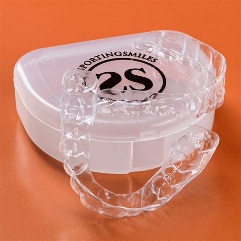 Essix Retainer With Tooth Replacement Sportingsmiles Dental