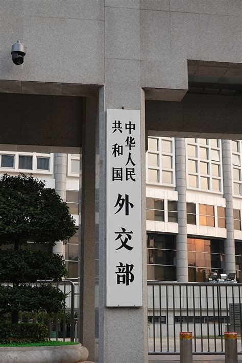 МВнР Китай категорично се противопоставя на предоставяне на военна помощ от страна на САЩ за Тайван