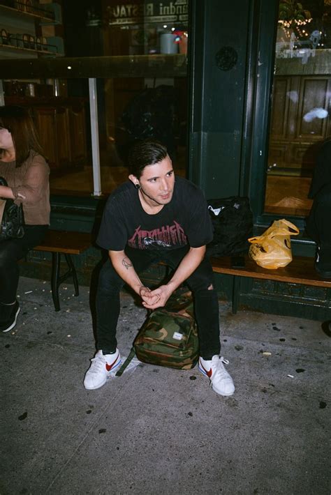 Pin Oleh Pedro Farruggio Di I D O L S Di