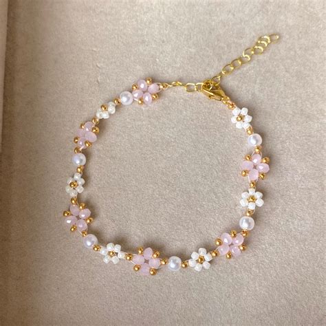 Beaded Flower Bracelet Daisy Bracelet Handmade Bracelet Aesthetic