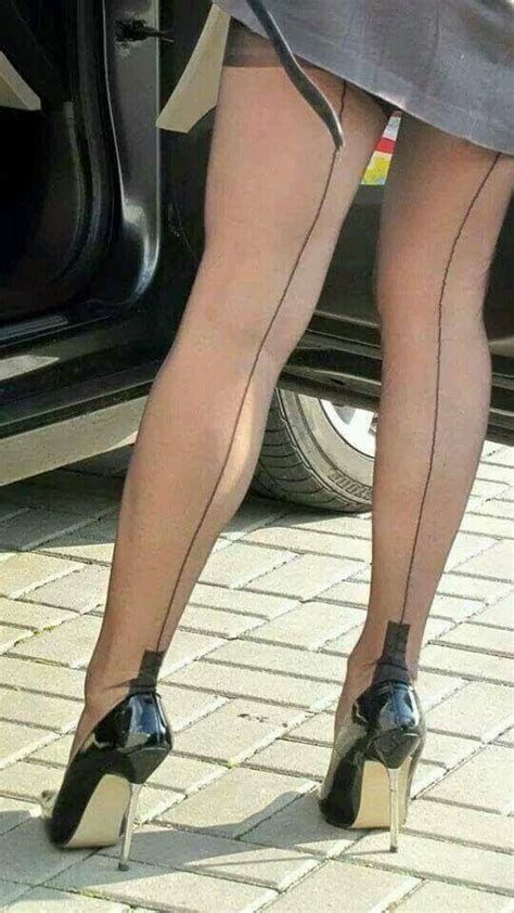 Épinglé Sur Rick´s Stockings And Heels Corner