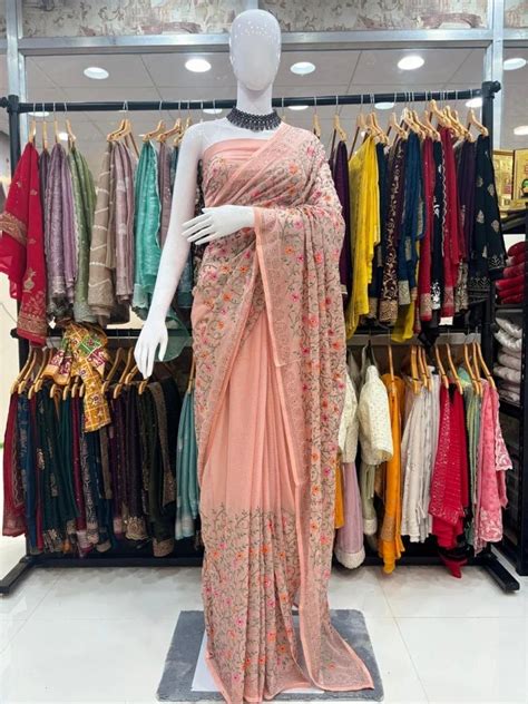 Saree Embroidery Works At ₹ 1810piece In Surat Id 2853508232462