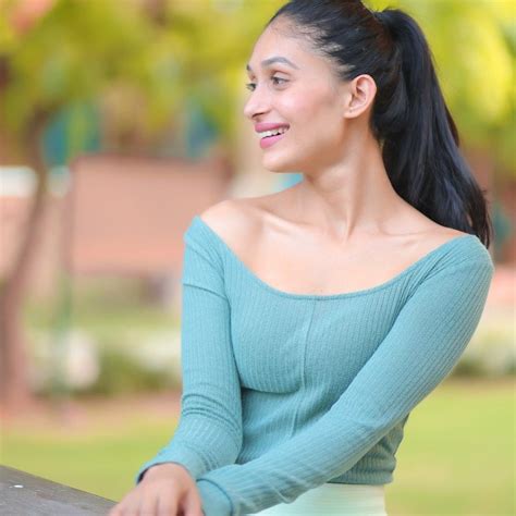 Anjalee Kapoor Anjaleekapoor Snapchat Stories Spotlight And Lenses