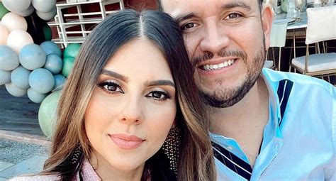Paloma Llanes La Esposa De Edén Muñoz De Calibre 50 Quién Es Y Fotos