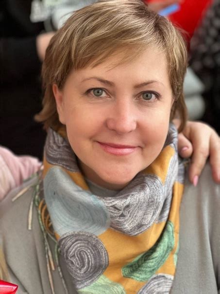 Сегодня день рождения у нашего методиста Волобуевой Елены Владимировны Желаем ей только