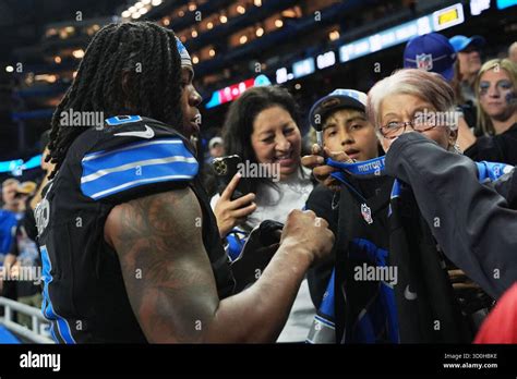 Detroit Lions Running Back Jahmyr Gibbs Signs Autographs After An Nfl