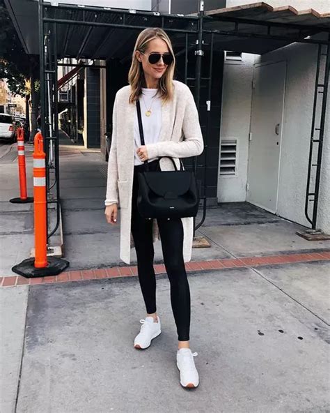 Ide Outfit Kuliah Wanita Nyaman Dan Tetap Trendy