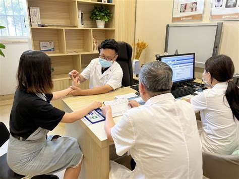 十一黄金周第3天：名医专家会诊 人数较多 请大家提前预约！ 杭州天目山医院 杭州综合性医院 杭州天目山骨科医院【官方站】