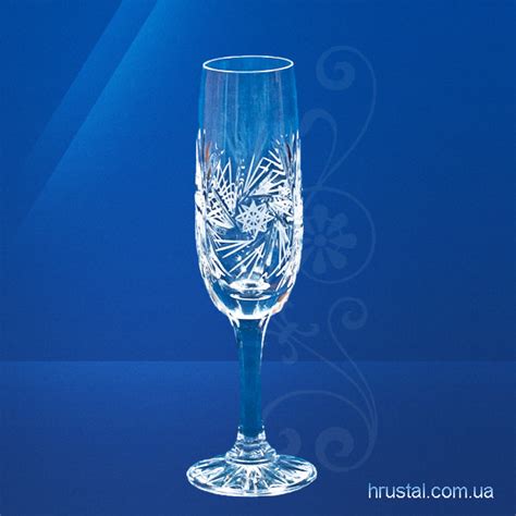 Магазин кришталю в Києві кришталеві вази кришталеві келихи склянки графини чарки та подарунки