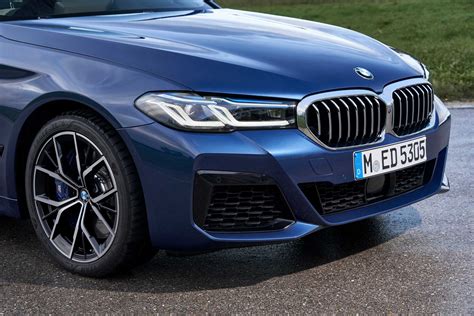 The New Bmw 540i Xdrive Sedan Phytonic Blue Metallic 102020