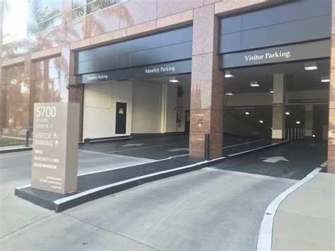 Parking For 5700 5750 Wilshire Blvd Los Angeles Parking Abm Parking