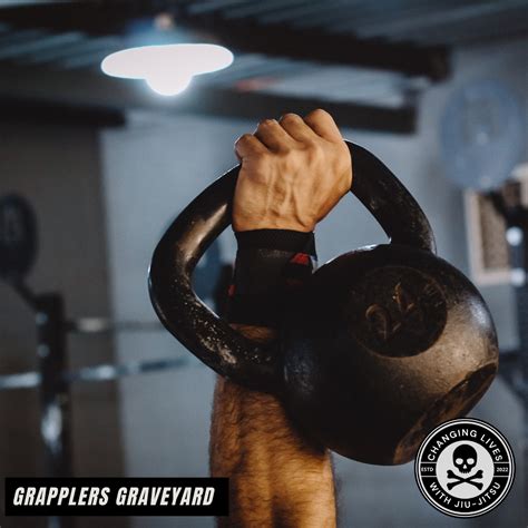 Best Sledgehammer Workouts For Building Strength Grapplers Graveyard